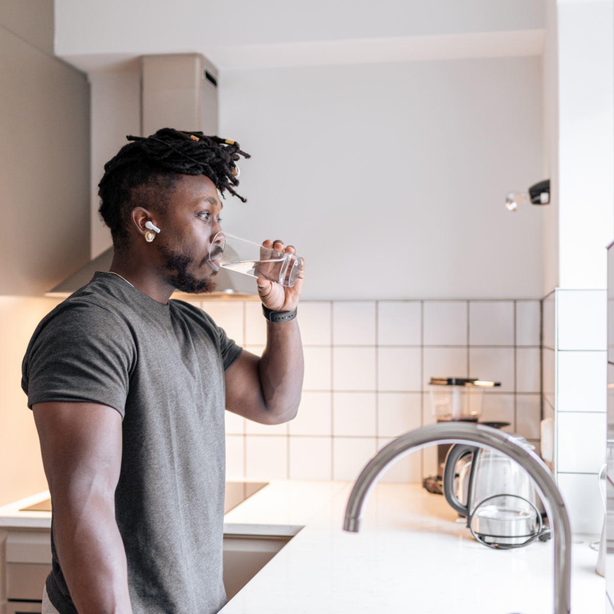 Choose the Best Tap Water Filter for Your Home – Frizzlife